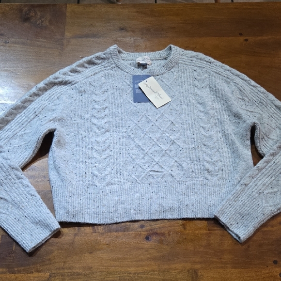 Universal Thread | Sweaters | Universal Thread Light Gray Cable Knit ...